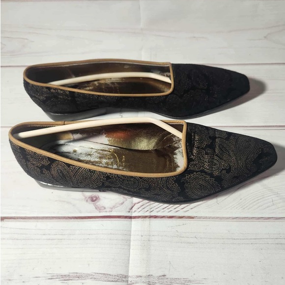 Paloma Blanca | Shoes | Paloma Society Foulard Black Gold Paisley ...